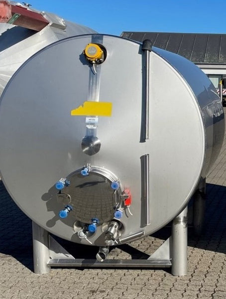 Horizontal Tanks 3500L – secondhand-equipment.com