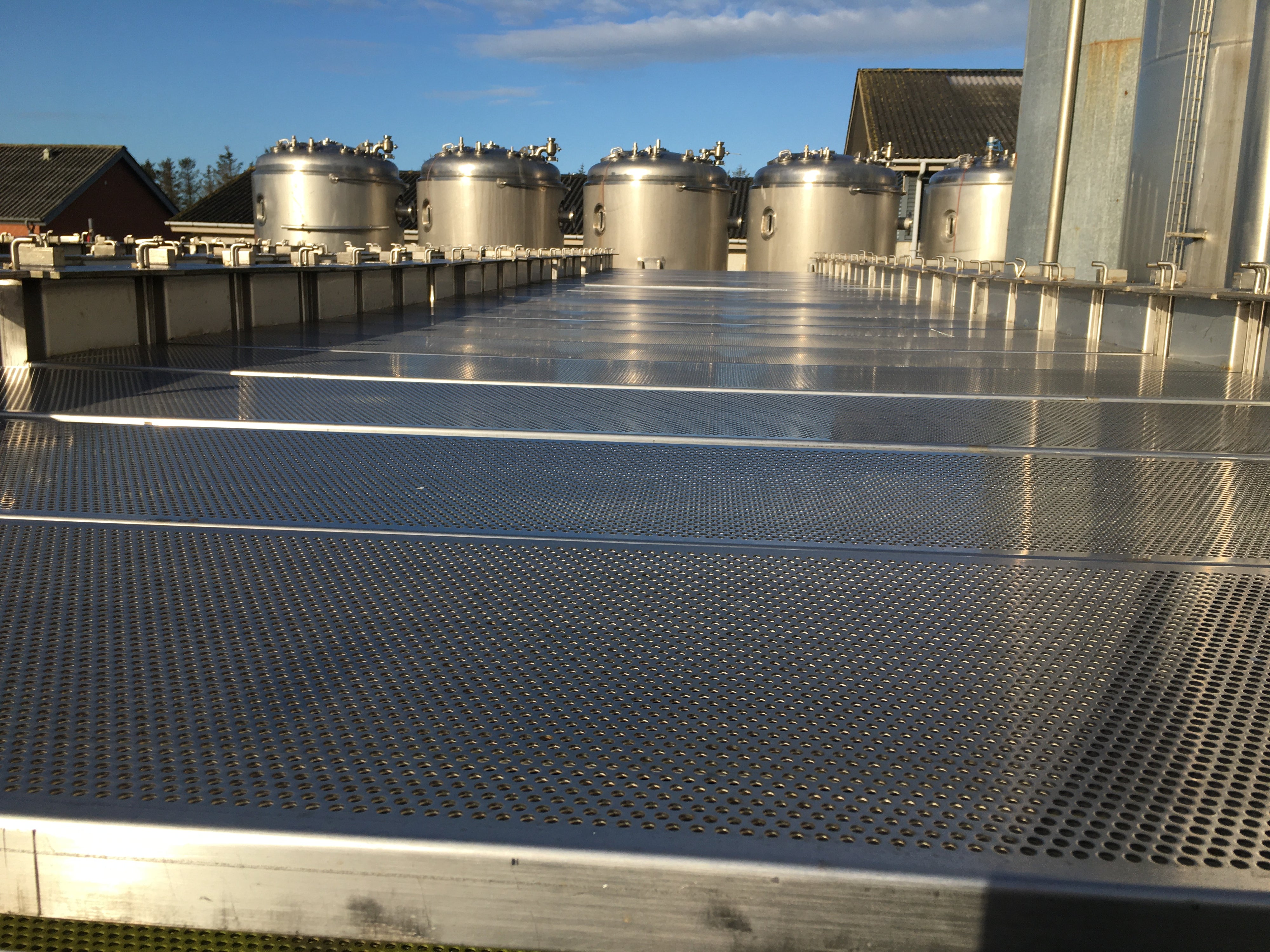 APV Cheese Brine Racks – secondhand-equipment.com